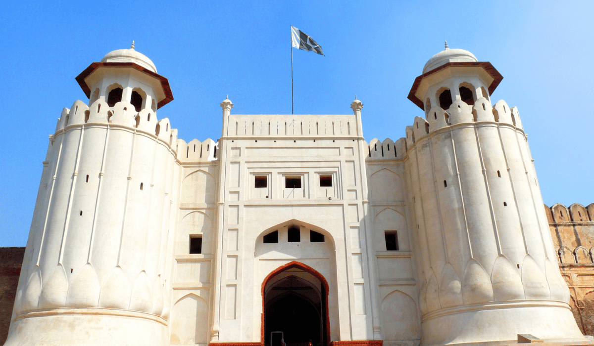 10 Best Historical Places in Lahore to Visit in 2023